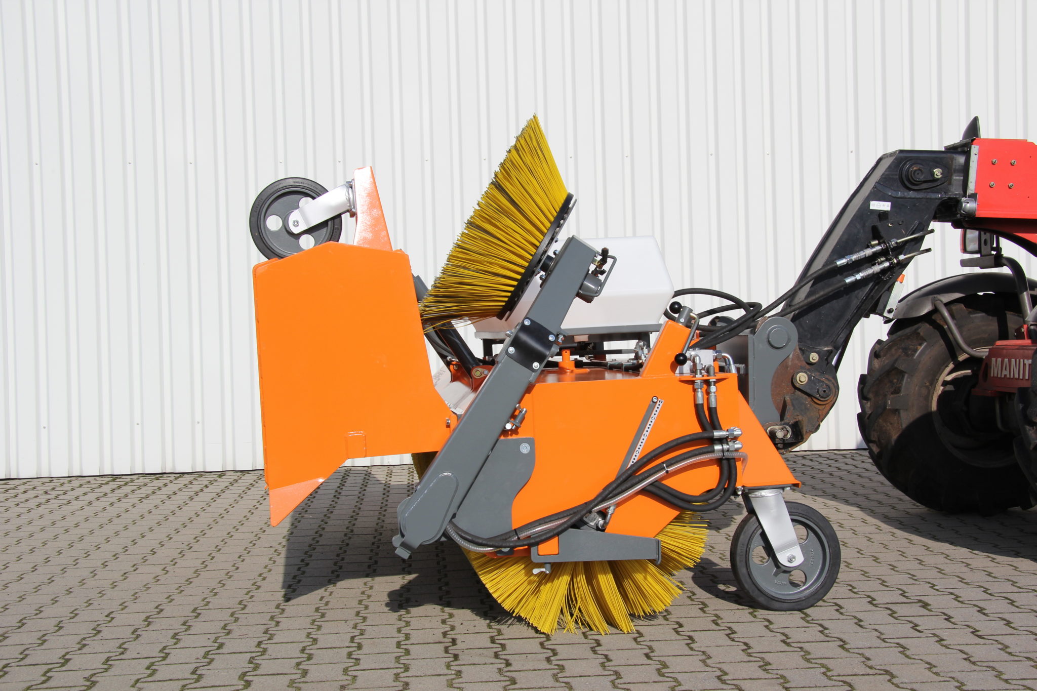 Bema 75 dual power master, balayeuse pour chantier, balayeuse ...